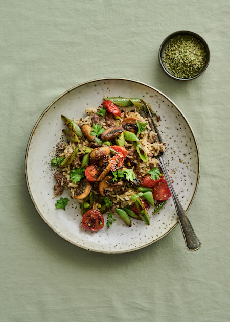 Stegte ris med oksekød og champignon | REMA 1000