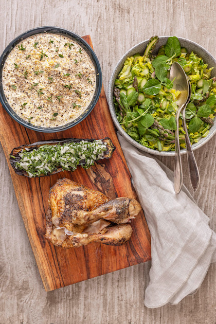 Grillet aubergine, stracciatella & kylling | REMA 1000