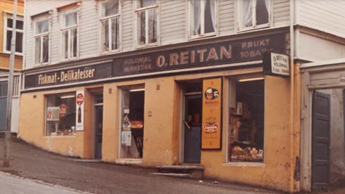 Vores historie | REMA 1000